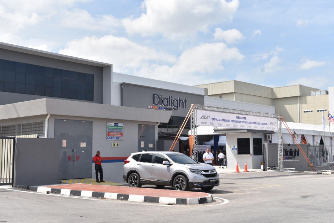 Dialight opens new manufacturing facility in Penang | Buletin Mutiara