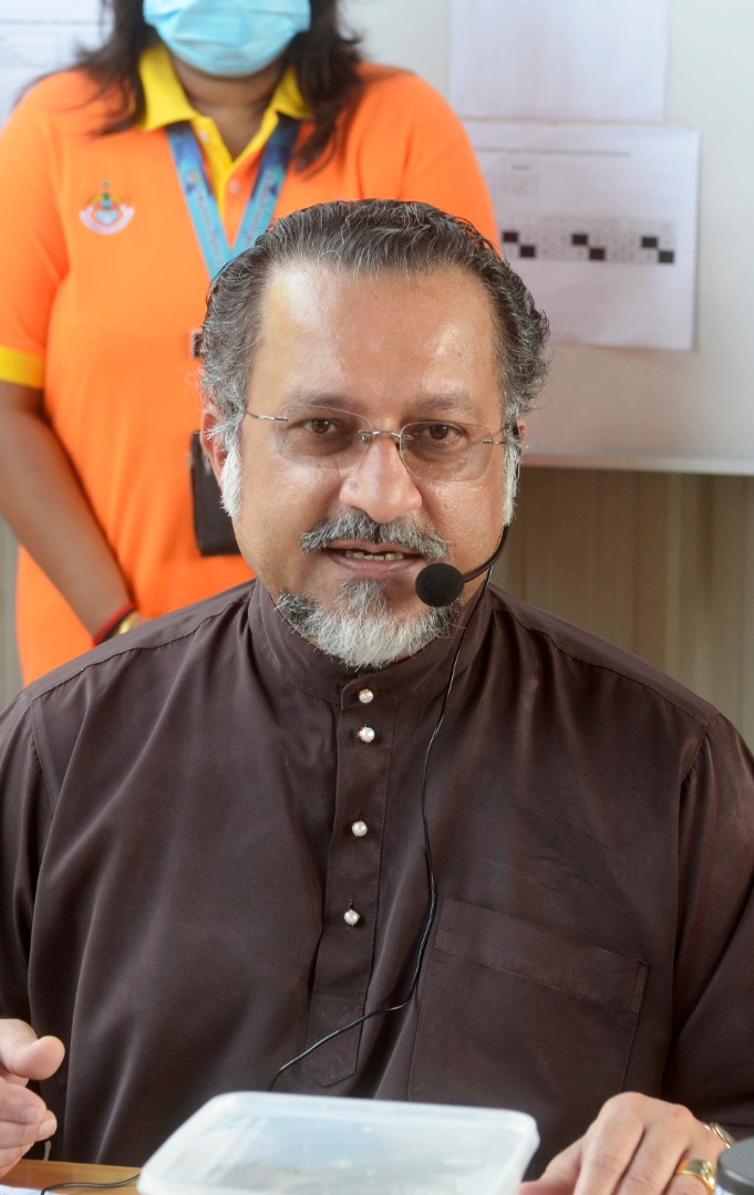 Menjelang Aidilfitri, ‘Wira Oren’ angkut sampah sehingga jam 3 pagi ...