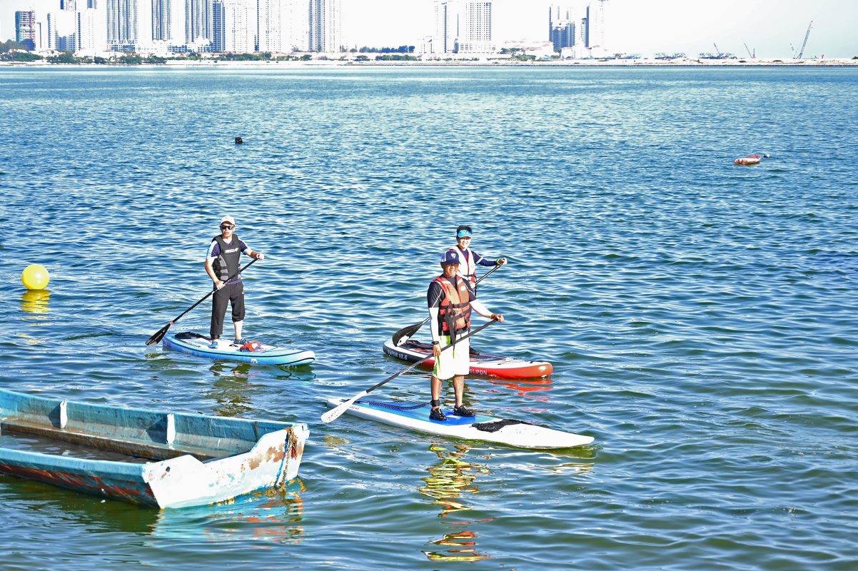SUP, sukan air terbaru di Pulau Pinang yang bakal popular | Buletin Mutiara