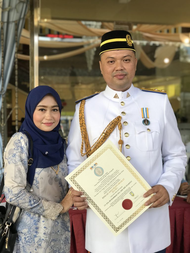 Anugerah pingat kehormatan simbol pengiktirafan buat APM | Buletin Mutiara