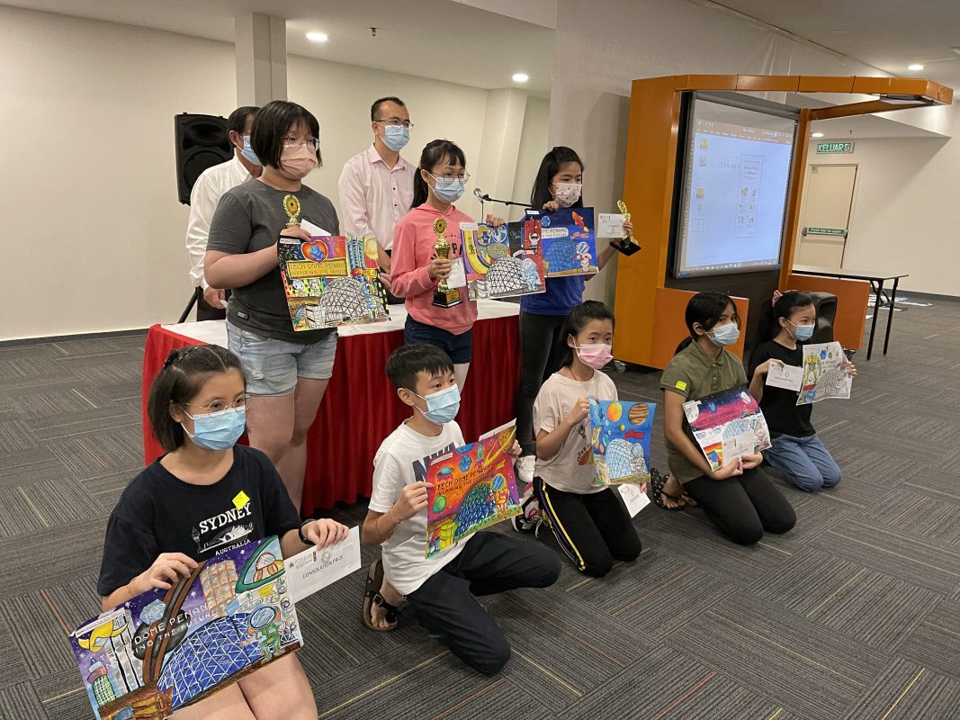 Kids display talent in colouring contest | Buletin Mutiara