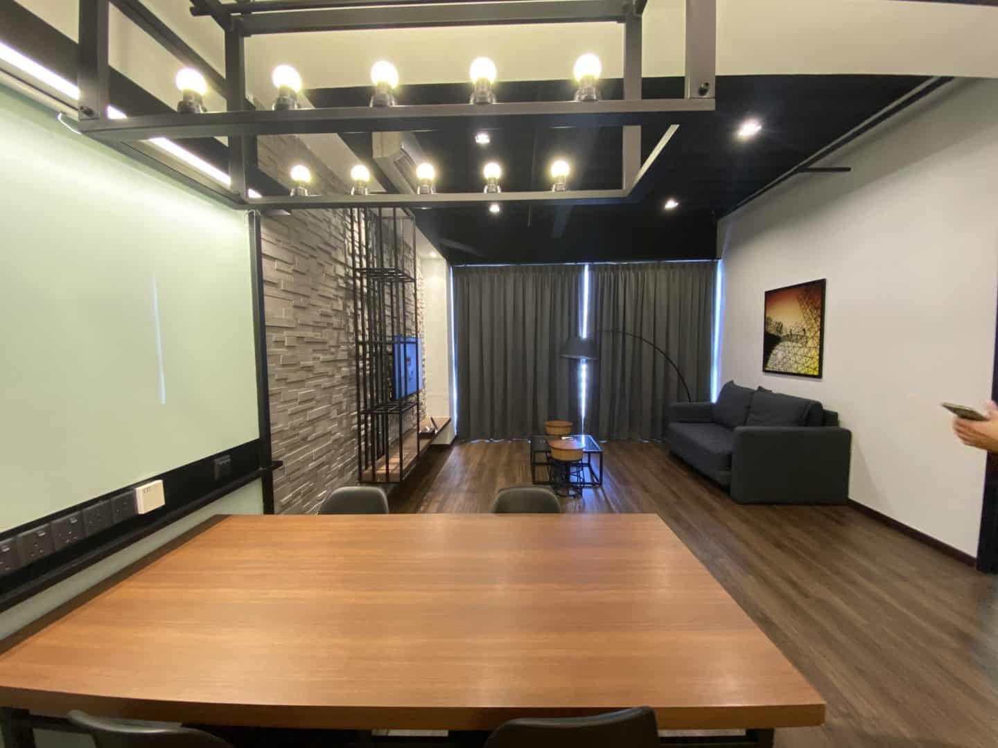 Ubah suai hotel jadi ruangan pejabat, adaptasi situasi pandemik ...