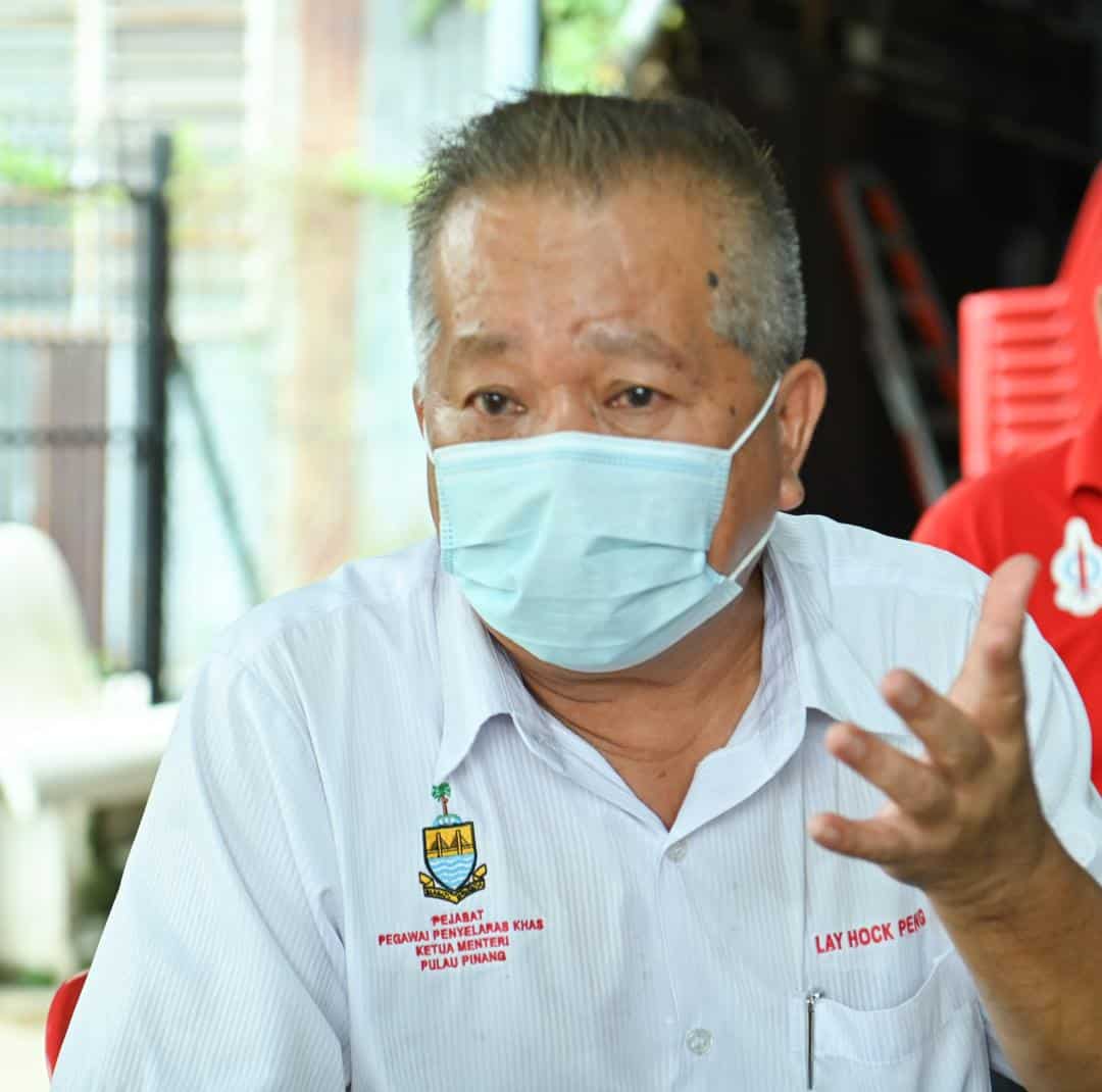 Sumbangan makanan dan minuman untuk pesakit Hospital Kepala Batas ...