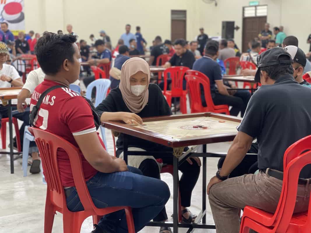 Carrom competition attracts players from several states | Buletin Mutiara