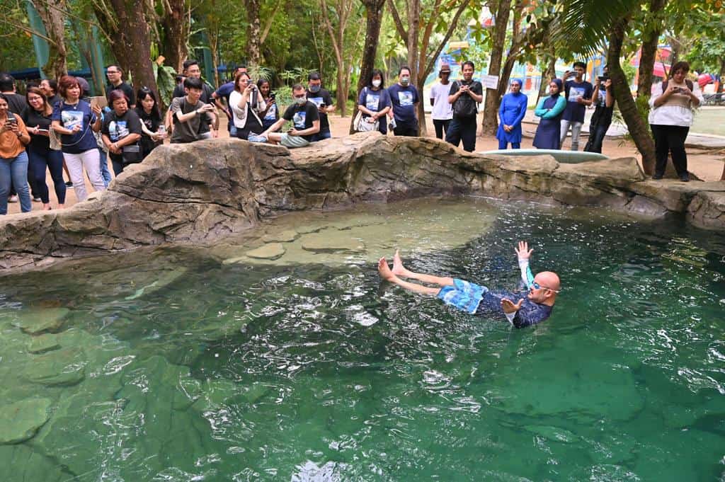 Escape Penang introduces skiing and unique pool experience | Buletin ...