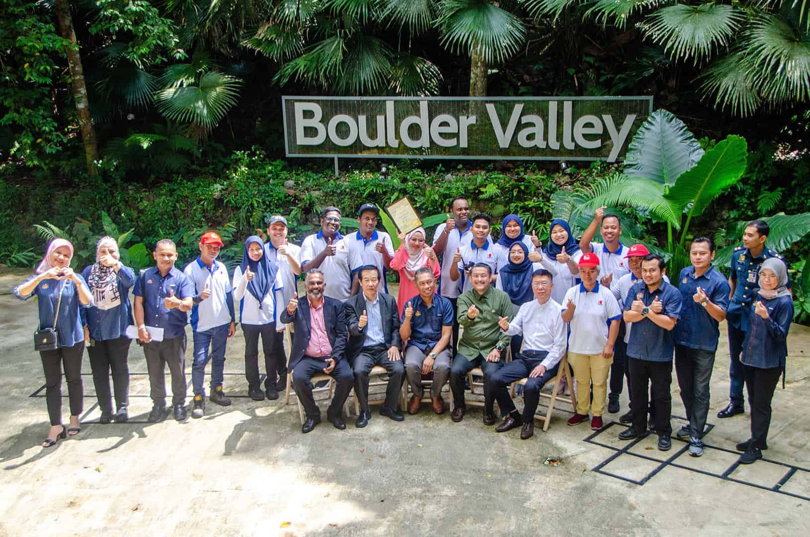 Boulder Valley Glamping hotel inovatif pertama peroleh gred tiga ...