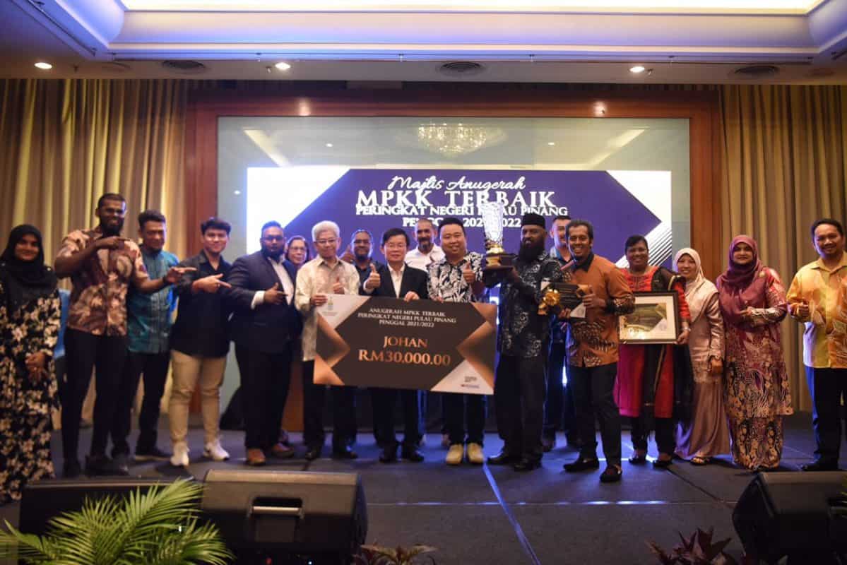 MPKK Kampung Melayu muncul juara, bawa pulang hadiah RM30,000 | Buletin Mutiara