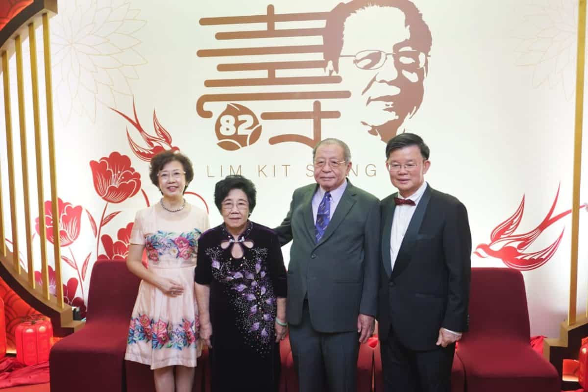 Kit Siang's 82nd birthday celebrated in grand ceremony | Buletin Mutiara