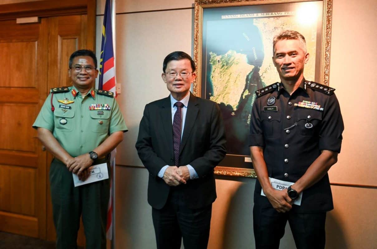 Ketua Menteri teruskan tradisi sumbangan Aidilfitri kepada ATM, PDRM ...