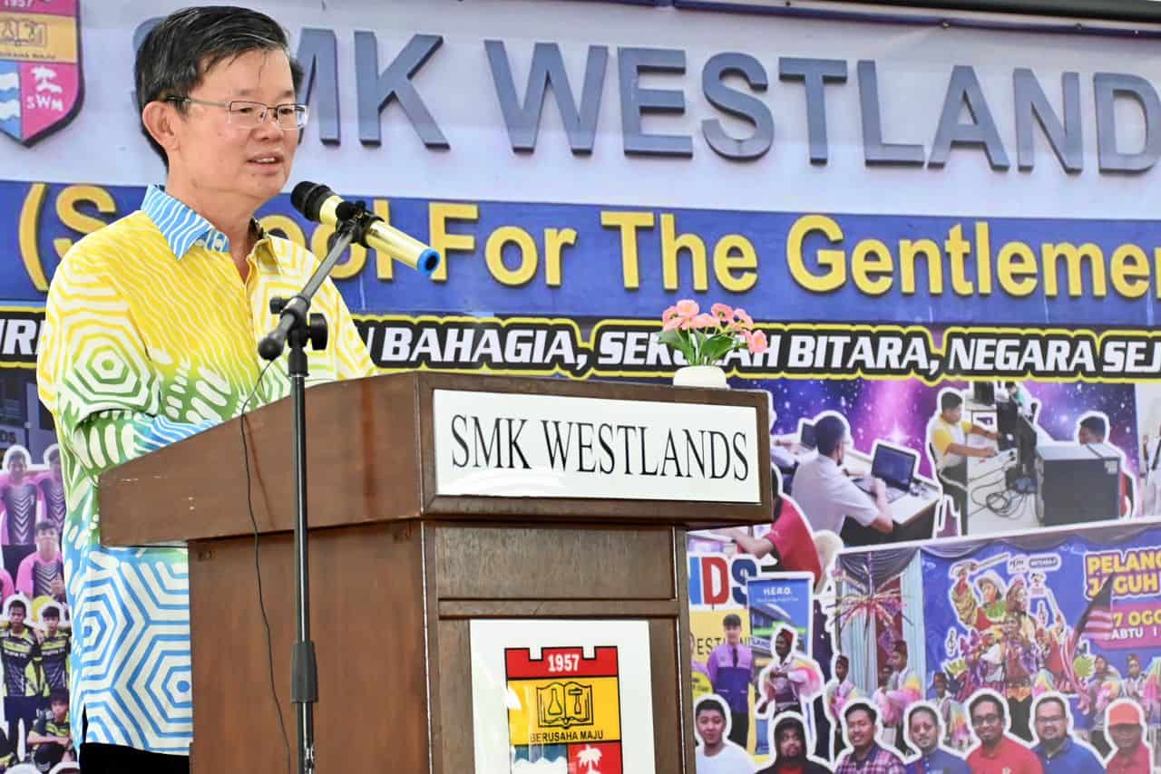 Chow: Education is the pathway to success | Buletin Mutiara