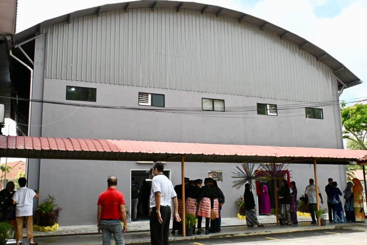 Chow: Education is the pathway to success | Buletin Mutiara