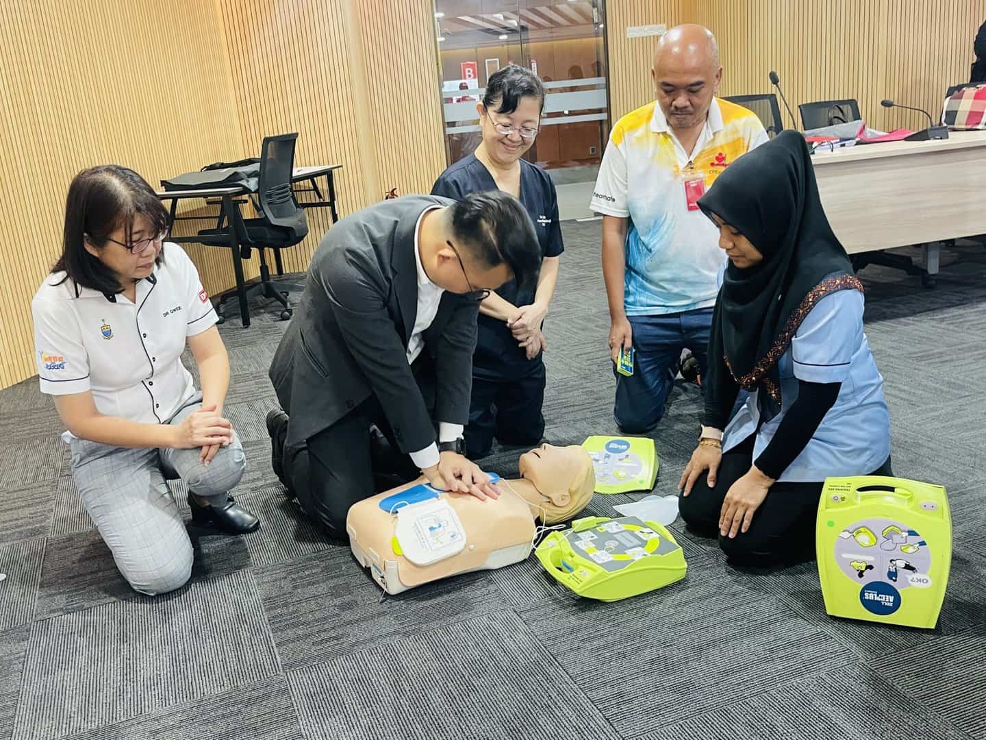 Training in CPR and AED usage essential to save lives | Buletin Mutiara