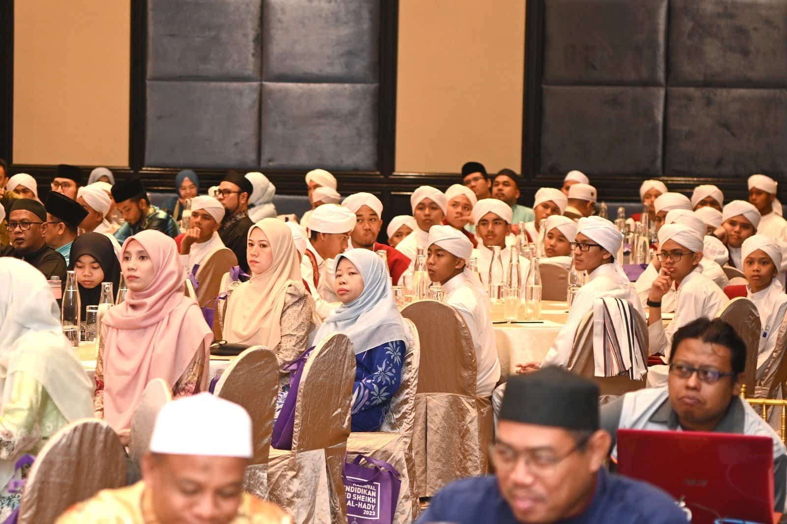 Islam tidak halang penggunaan sains dan teknologi - Dr. Mohamad ...