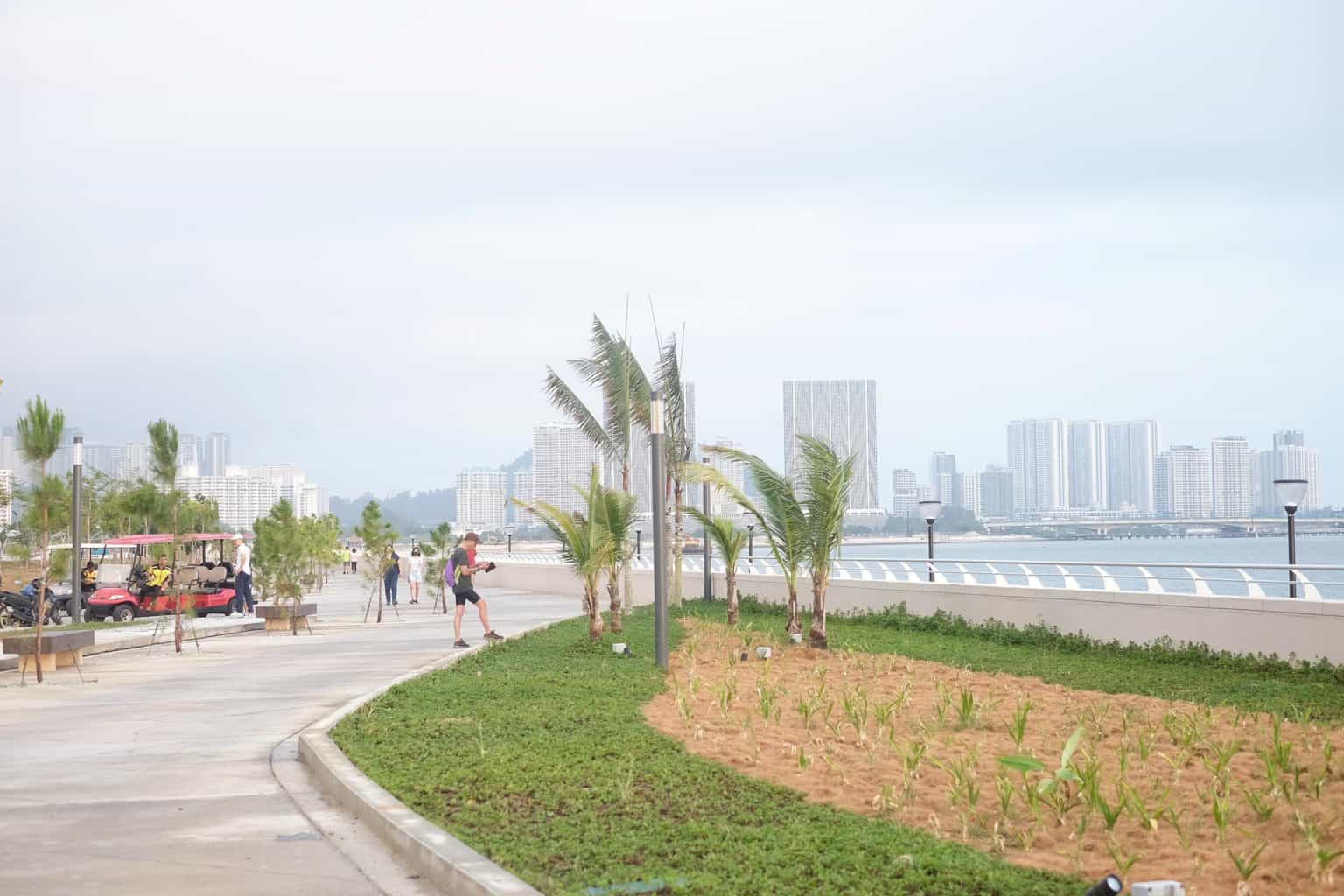 Phase One of the Gurney Bay project opens | Buletin Mutiara