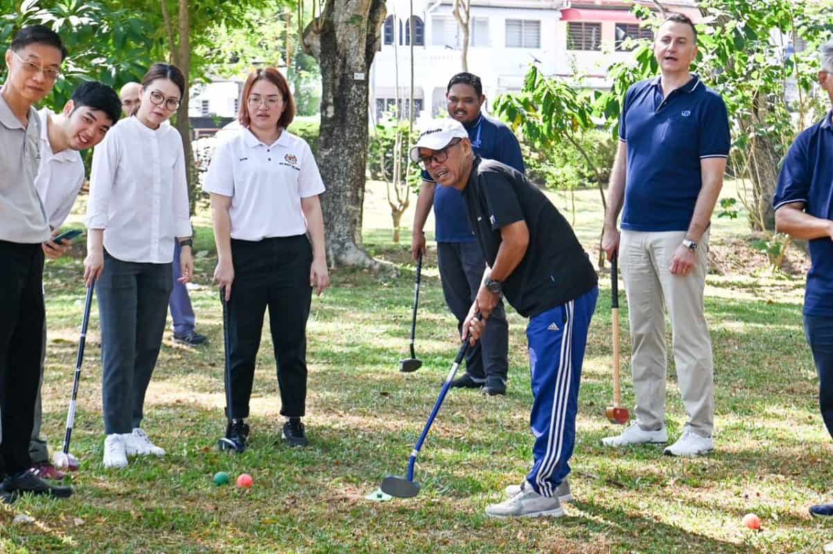 Penang introduces Ground Golf at Japanese Garden | Buletin Mutiara