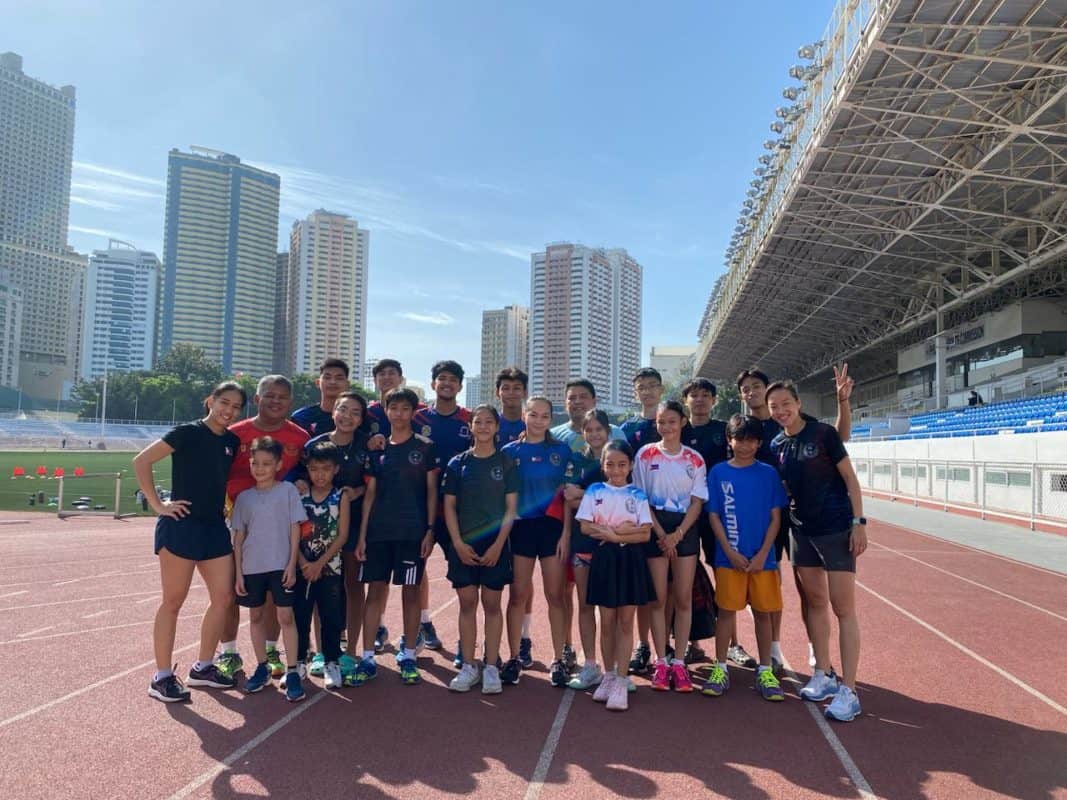 Wee Wern thrilled to meet Filipino bowling icon Bong Coo, other ...