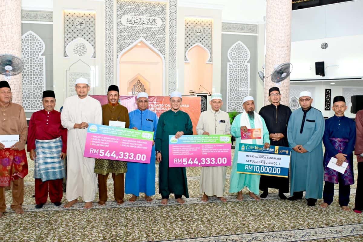 7,000 asnaf fakir miskin terima sumbangan Aidilfitri | Buletin Mutiara