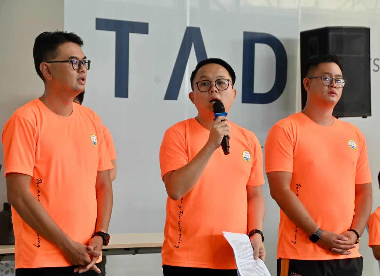 Penang finswimming making waves | Buletin Mutiara