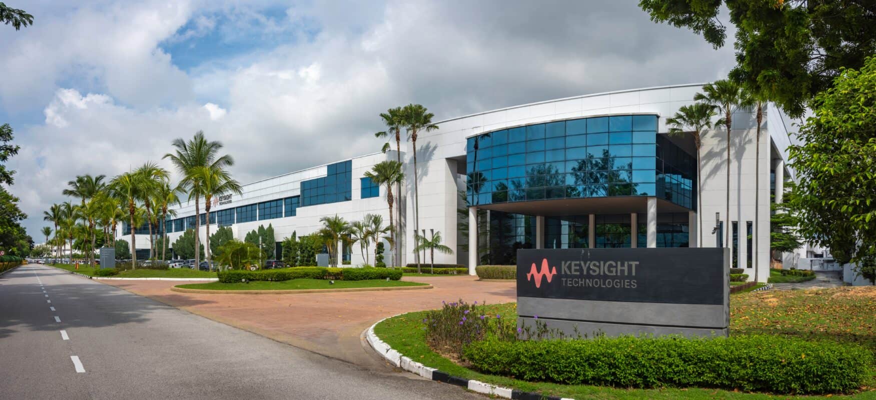 Keysight supports incentivising training centres | Buletin Mutiara