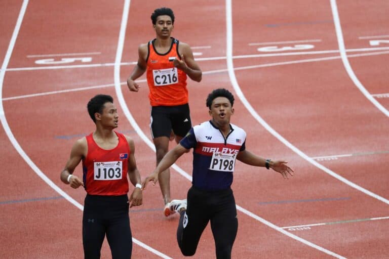 Raih emas acara 200m, Muhammad Sayyid Amin jadikan Azeem Fahmi sebagai ...