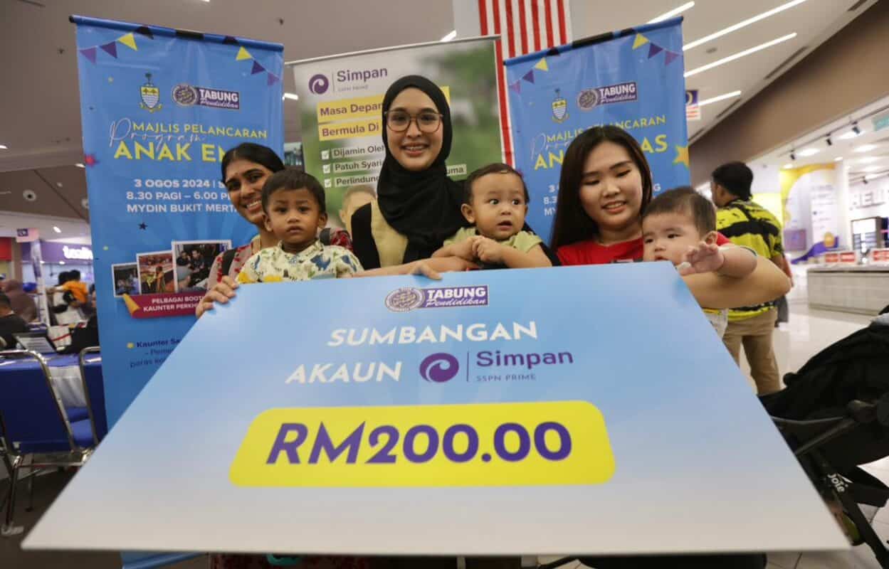 Mothers share delight over enhanced Anak Emas programme | Buletin Mutiara