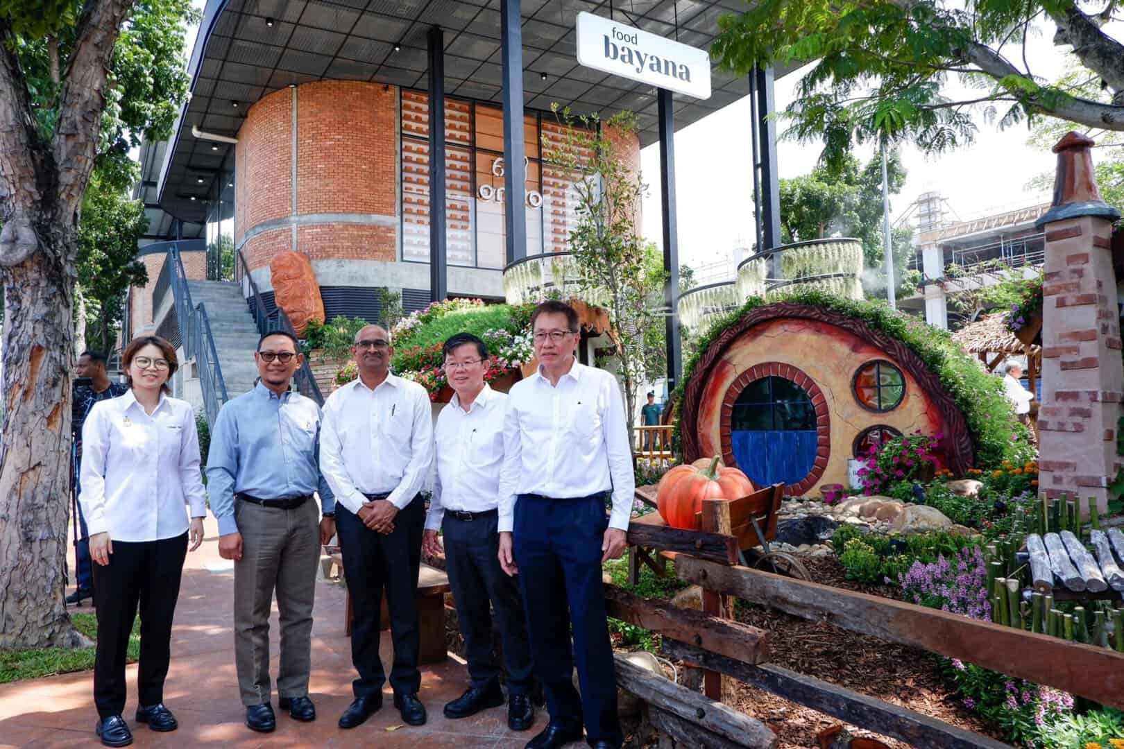 Dining in Penang’s industrial zone: Malaysia’s first semi-automated ...