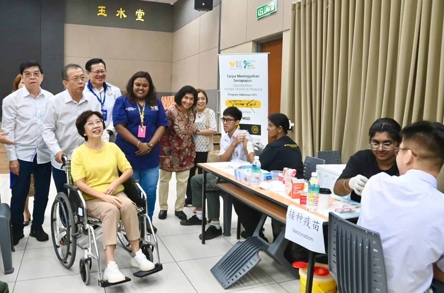 Free HPV jabs for Chung Ling Private High School students | Buletin Mutiara