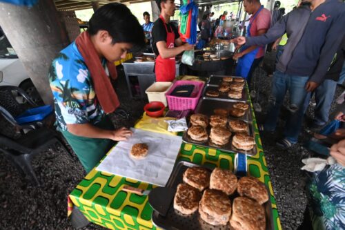 Bazar Ramadan ‘Ban Busuk’ meriah, terpanjang di Seberang Perai ...