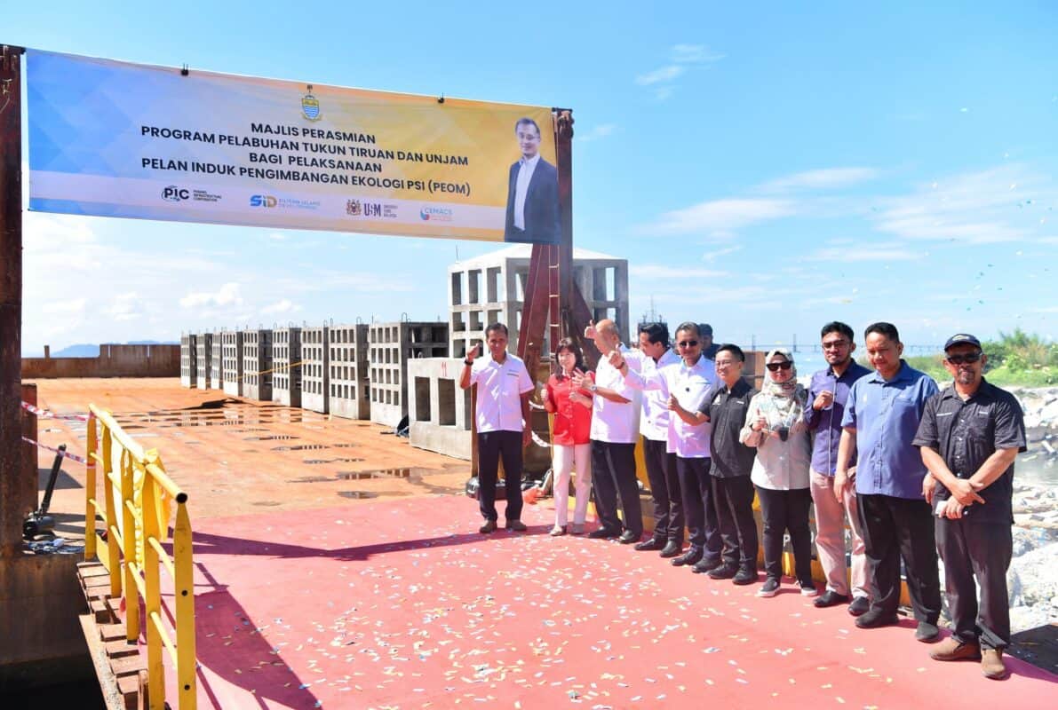 Artificial reefs and FADs deployed to improve fishermen's livelihoods ...