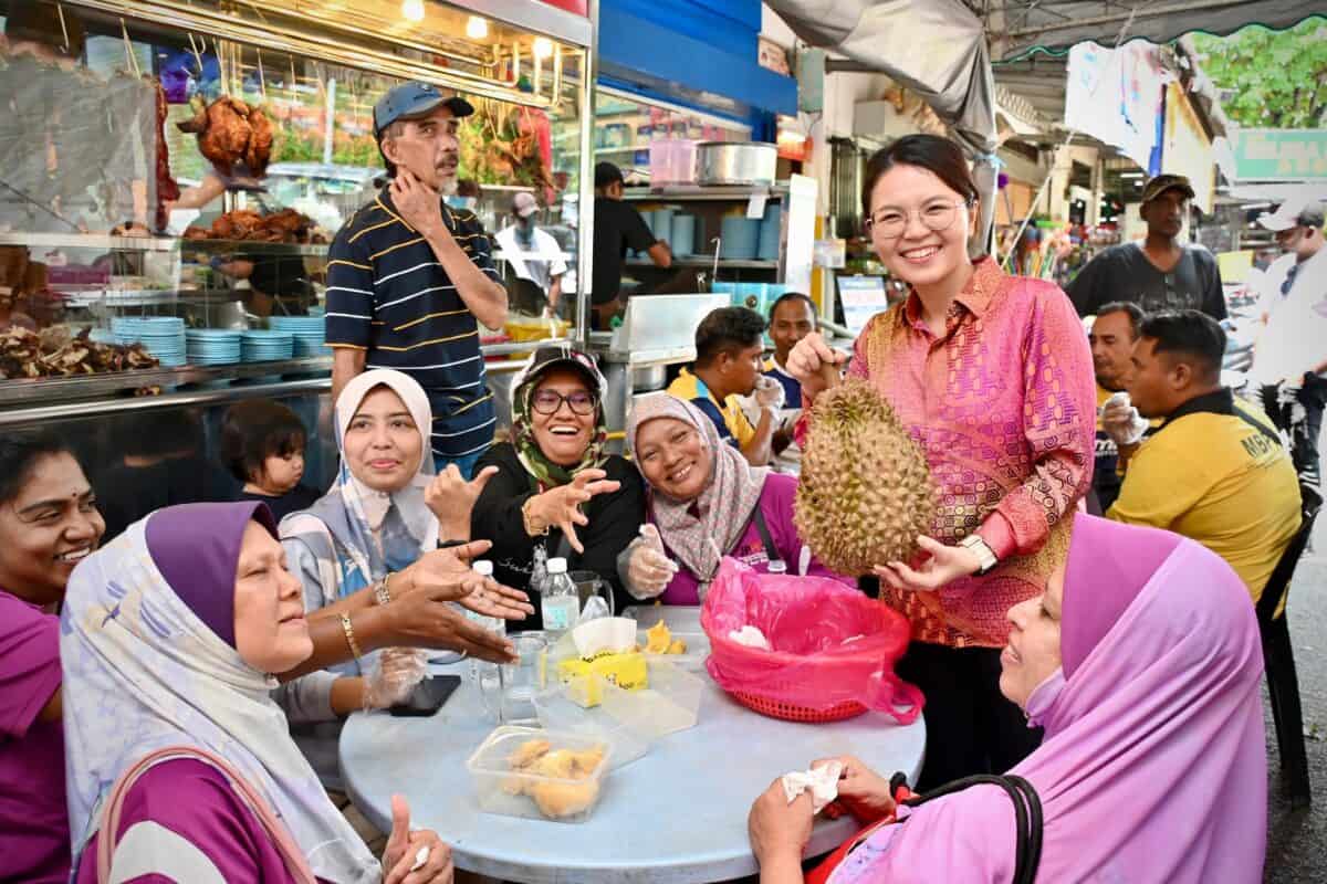 Jamuan durian simbolik penghargaan kepada sumber kekuatan Seri Delima | Buletin Mutiara