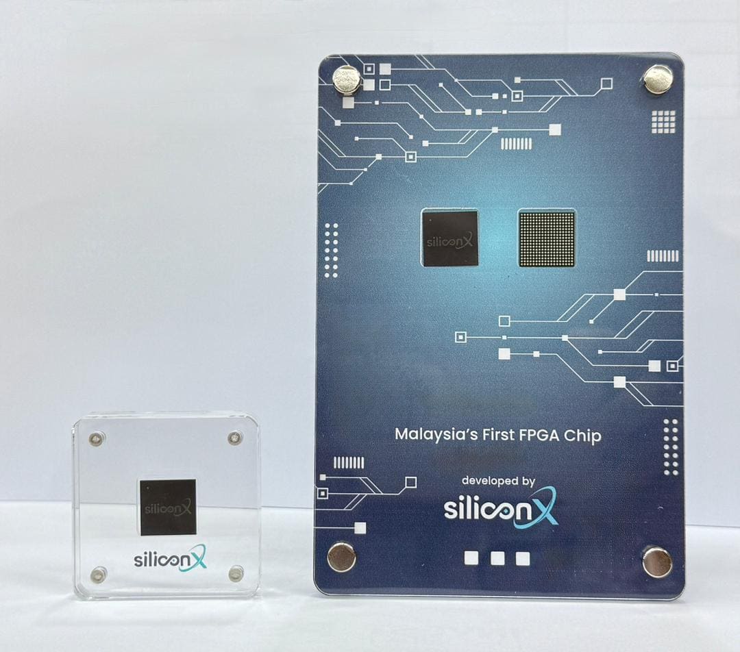 Malaysia’s first FPGA chip powered-on in Penang by Silicon X | Buletin ...