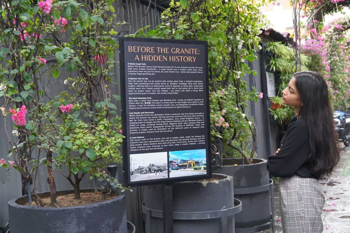Flower Lane blossoms into tourist attraction | Buletin Mutiara